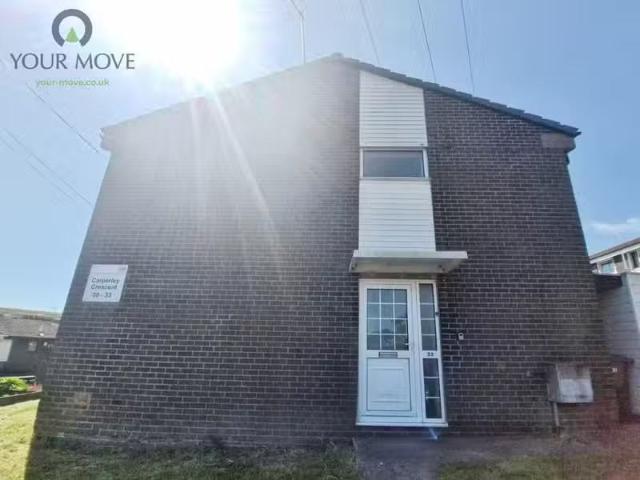 2 bedroom Flat to rent, Carperley Crescent, Denholme, BD13 £7.