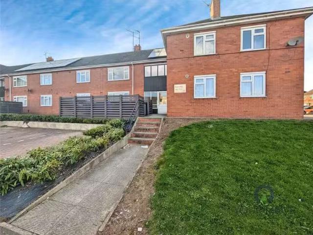 2 bedroom Flat to rent, Clynes Way, Stoke on Trent, ST3 £675.