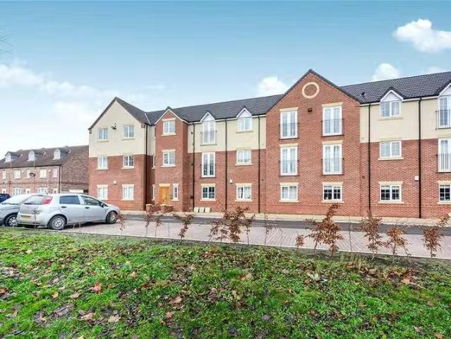 2 bedroom Flat to rent, Fir Tree Avenue, Auckley, DN9 £750 pcm