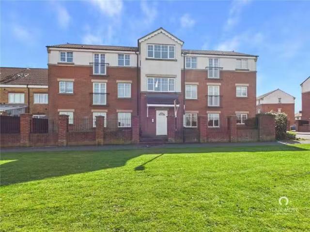 2 bedroom Flat to rent, Harwood Drive, Houghton Le Spring, DH4.