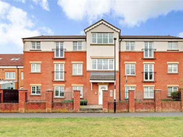 2 bedroom Flat to rent, Harwood Drive, Houghton Le Spring, DH4.