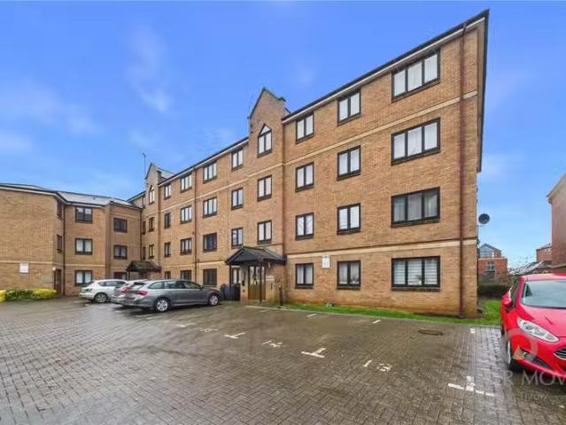 2 bedroom Flat to rent, Henry Bird Way, Northampton, NN4 £1,0.