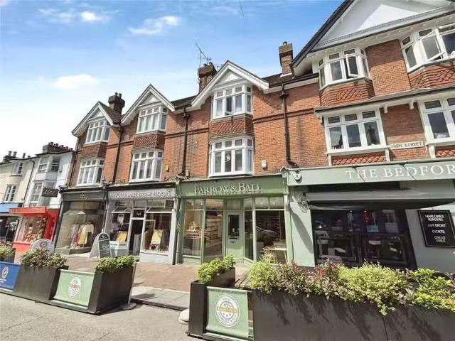 2 bedroom Flat to rent, High Street, Tunbridge Wells, TN1 £1.