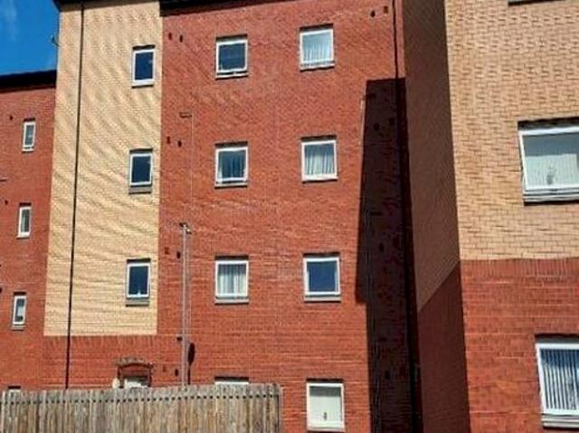 2 Bedroom Flat To Rent In Myers Court, Uddingston, G71