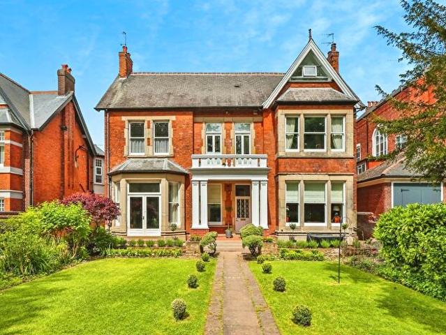 2 Bedroom Flat To Rent In Magdala Road, Nottingham, NG3