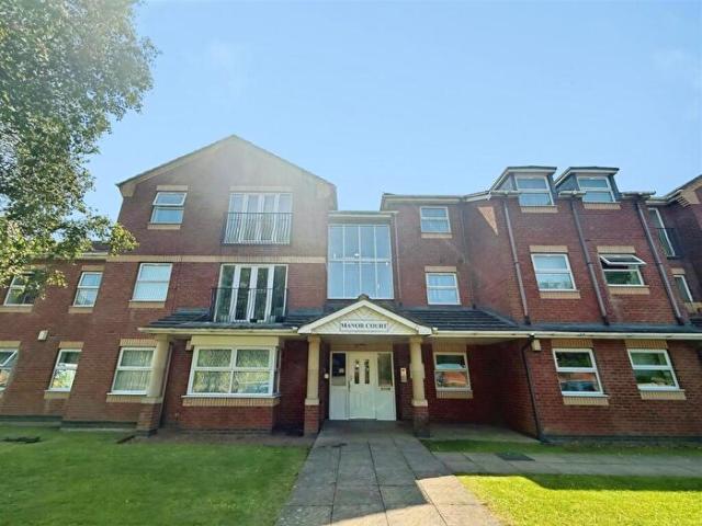 2 Bedroom Flat To Rent In Manor Court, Groby Road, Leicester, LE3