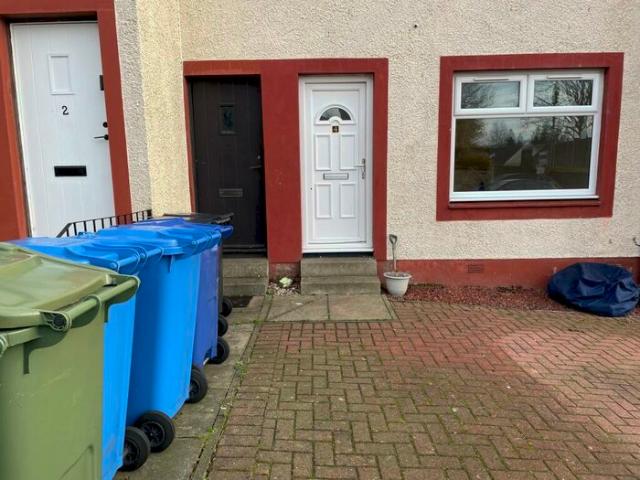 2 Bedroom Flat To Rent In Manse Terrace, Clackmannan, FK10