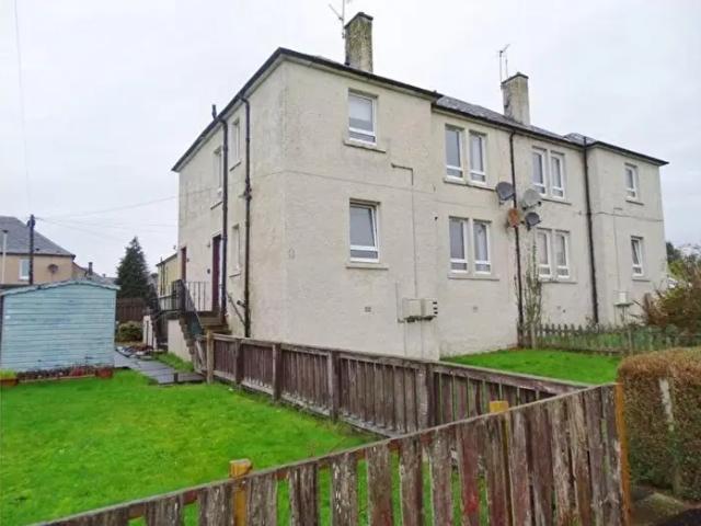2 Bedroom Flat To Rent In Mansfield Avenue, Sauchie, Alloa, FK10