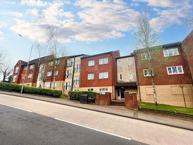 2 Bedroom Flat To Rent In Mapperley Heights, Nottingham, NG3