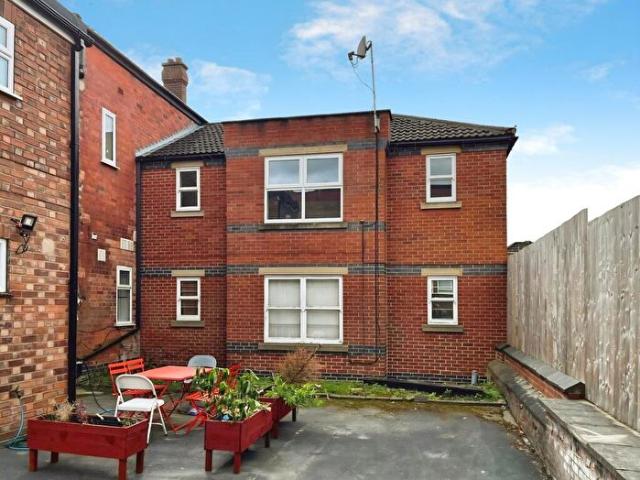 2 Bedroom Flat To Rent In Mapperley Road, Mapperley, NG3