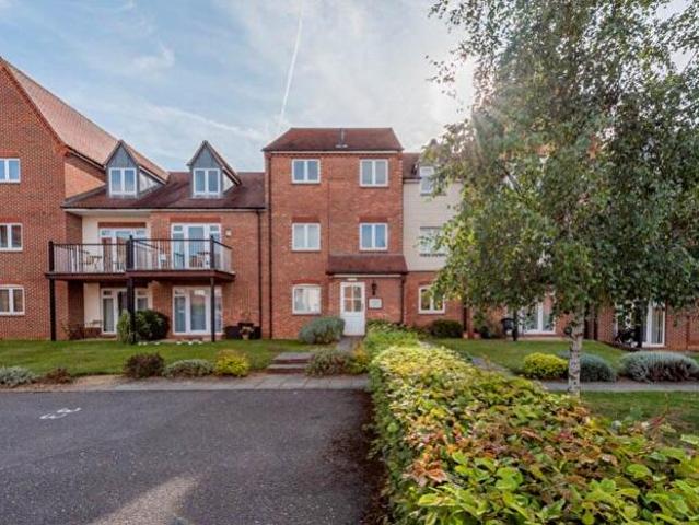 2 Bedroom Flat To Rent In Marina Way, Abingdon On Thames, OX14