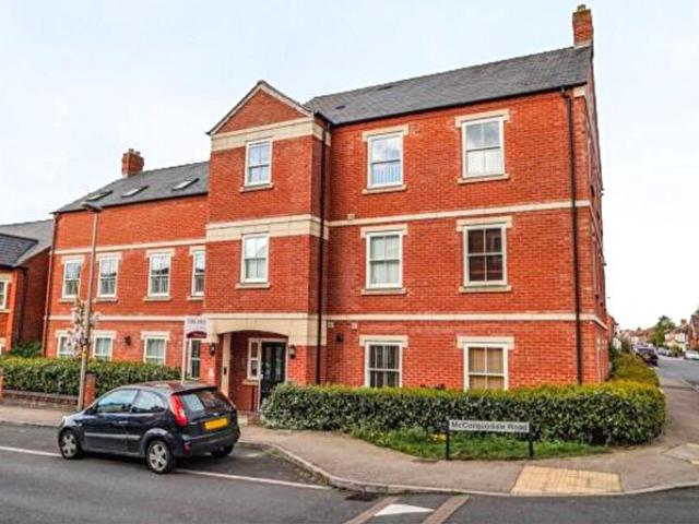 2 Bedroom Flat To Rent In Mccorquodale Road, Wolverton, MK12