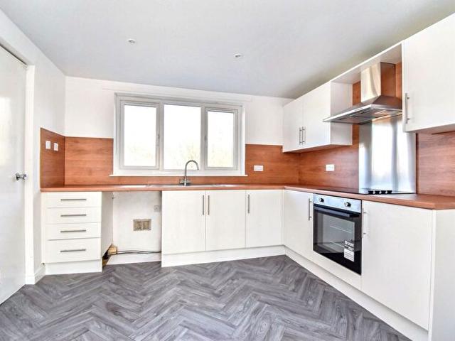 2 Bedroom Flat To Rent In Melrose Road, Cumbernauld, G67