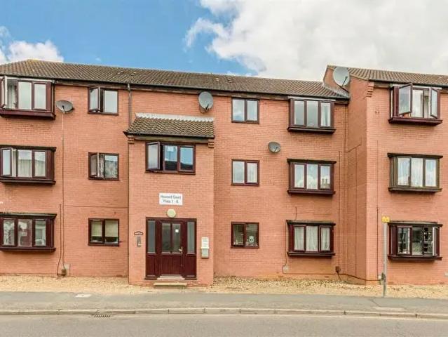 2 Bedroom Flat To Rent In Mill Road, Wellingborough, NN8