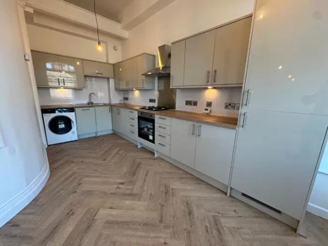 2 Bedroom Flat To Rent In Mills Building, Plumptre Place, Nottingham, Nottinghamshire, NG1