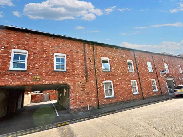 2 Bedroom Flat To Rent In Mitaka House, Morton Street, Leamington Spa, CV32