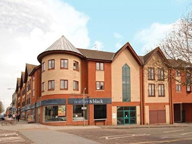 2 Bedroom Flat To Rent In New High Street, Oxford, OX3