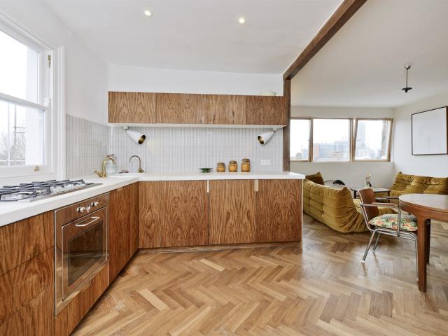 2 bedroom flat to rent in north kensington