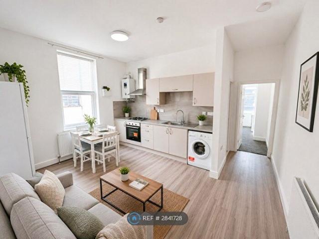 2 Bedroom Flat To Rent In Nottingham, Nottingham, NG7
