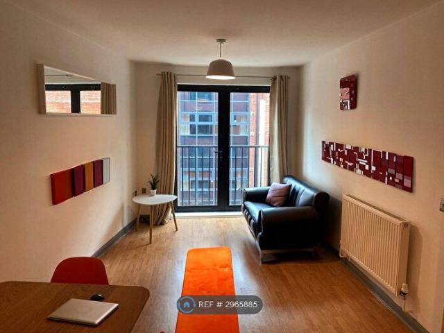 2 Bedroom Flat To Rent In Oakwood House, Leicester, LE1