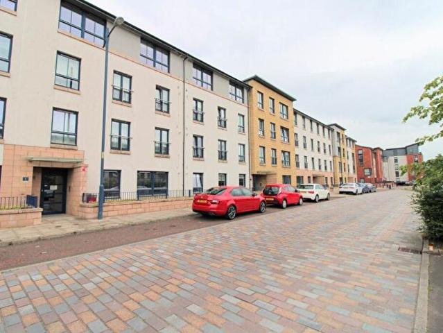 2 Bedroom Flat To Rent In Oatlands Square, Glasgow, G5