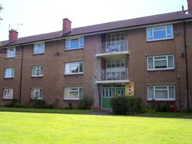 2 Bedroom Flat To Rent In Orlescote Road, Canley, Coventry, CV4
