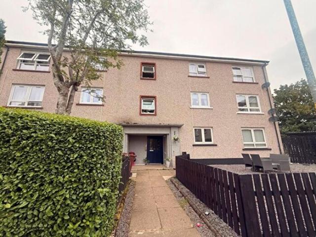 2 Bedroom Flat To Rent In Aurs Crescent, Barrhead, G78
