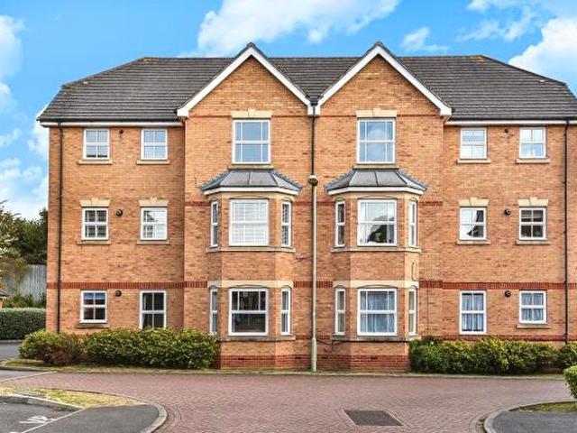 2 Bedroom Flat To Rent In Awgar Stone Road, Headington, Oxford, OX3