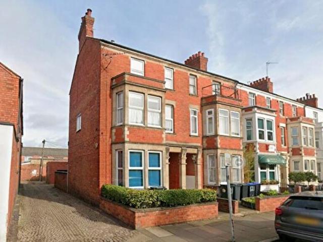 2 Bedroom Flat To Rent In Abington Avenue, Abington, Northampton, NN1