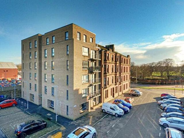 2 Bedroom Flat To Rent In Aboukir Street, Glasgow, G51