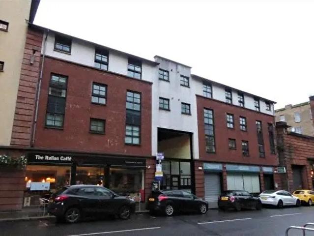 2 Bedroom Flat To Rent In Albion Street, Glasgow, G1