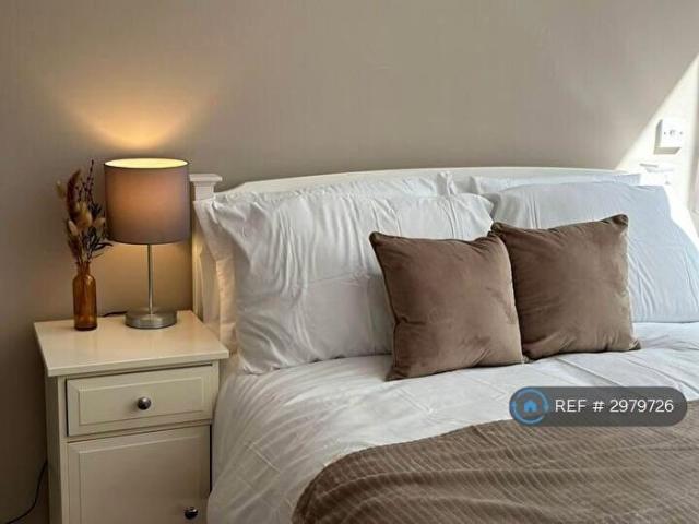 2 Bedroom Flat To Rent In Alexandra House, Leicester, LE1