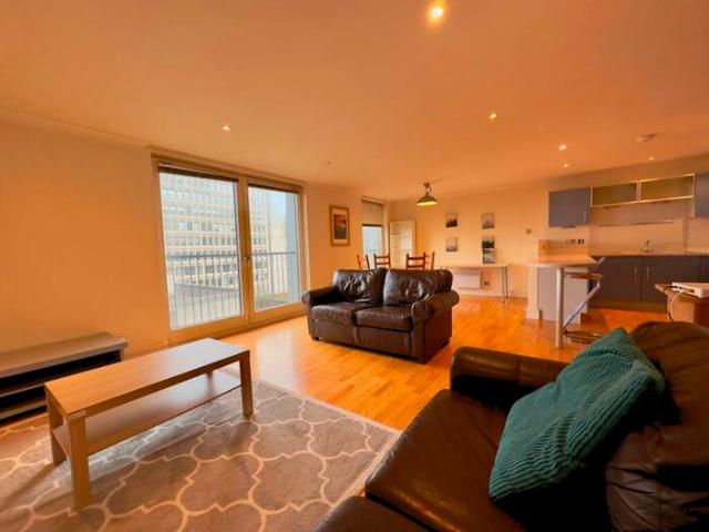 2 Bedroom Flat To Rent In Argyle Street, City Centre, Glasgow, G2
