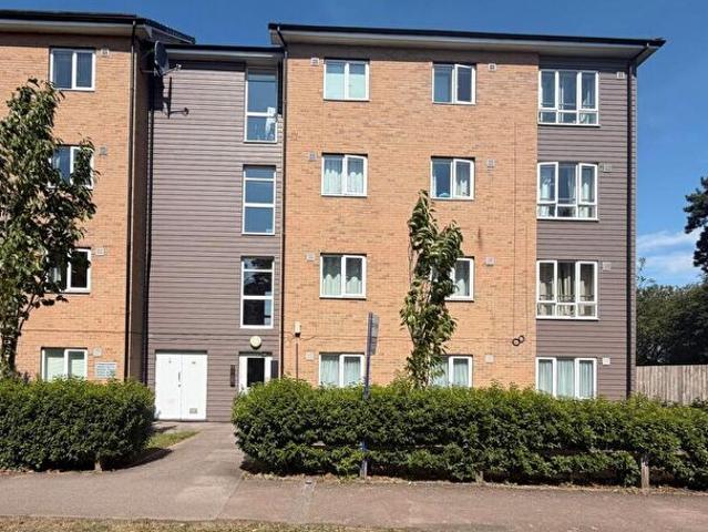 2 Bedroom Flat To Rent In Bunkers Crescent, Bletchley, MK3