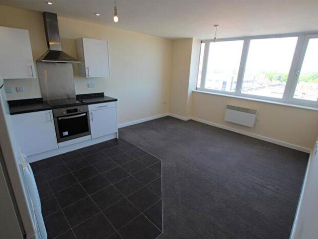 2 Bedroom Flat To Rent In Burleys Way, Leicester, LE1