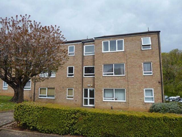 2 Bedroom Flat To Rent In Burrows Court, Northampton, NN3