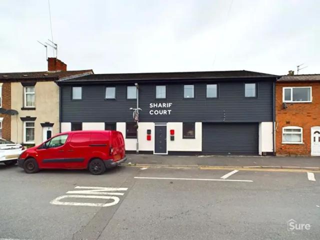 2 Bedroom Flat To Rent In Byrkley Street, Burton On Trent, DE14