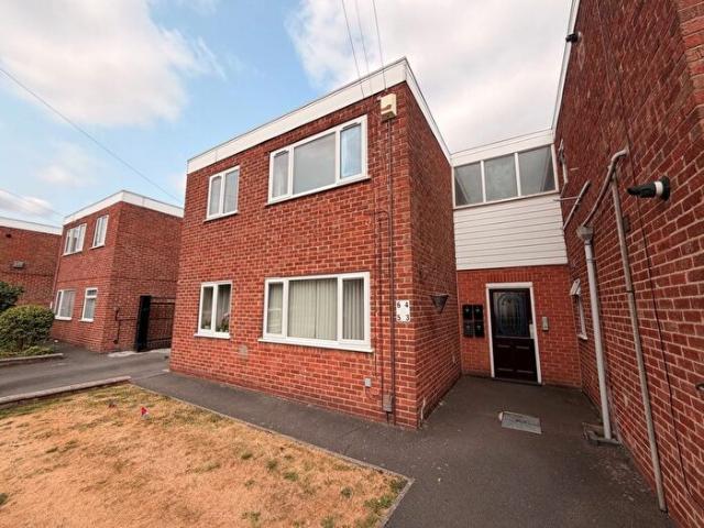2 Bedroom Flat To Rent In Barton Street, Beeston, NG9
