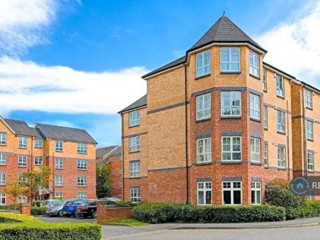 2 Bedroom Flat To Rent In Beckets View, Northampton, NN1
