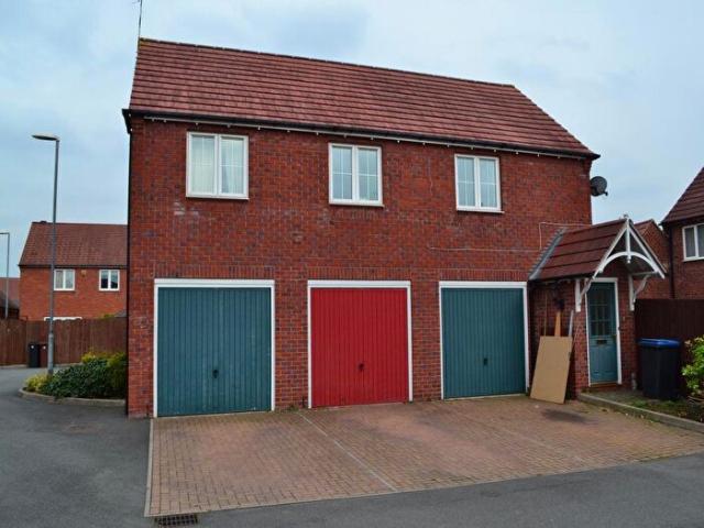 2 Bedroom Flat To Rent In Beams Meadow, Hinckley, LE10