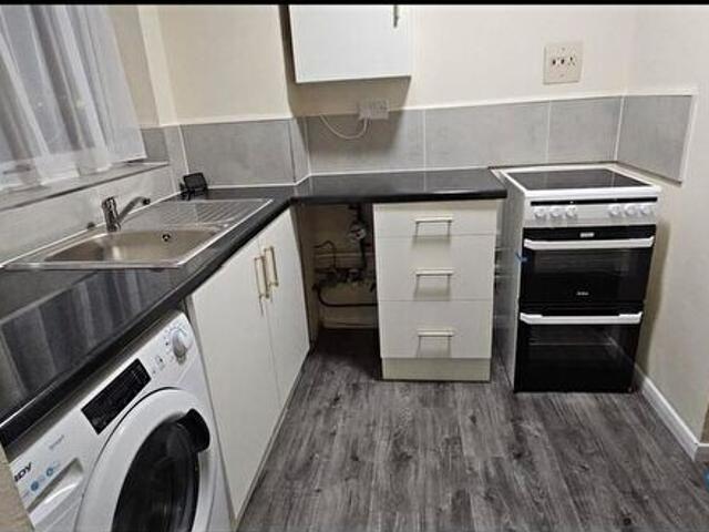 2 Bedroom Flat To Rent In Beaufort Gardens, Derby, DE21