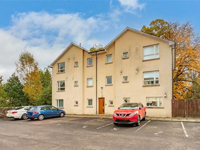 2 Bedroom Flat To Rent In Beneagles Court, Auchterarder, PH3