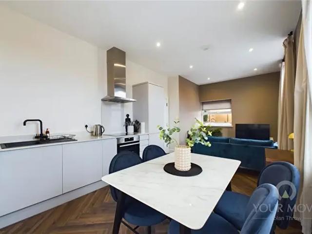 2 Bedroom Flat To Rent In Billing Road, Northampton, Northamptonshire, NN1