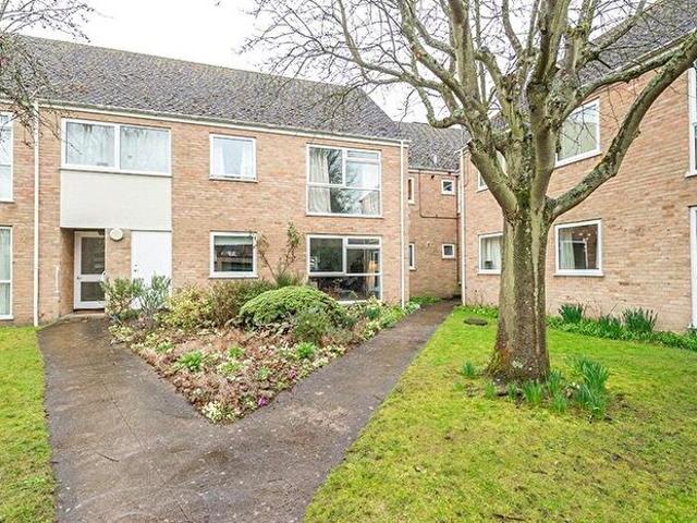2 Bedroom Flat To Rent In Boundary Close, Woodstock, OX20