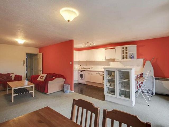 2 Bedroom Flat To Rent In Boycott, Oldbrook, MK6