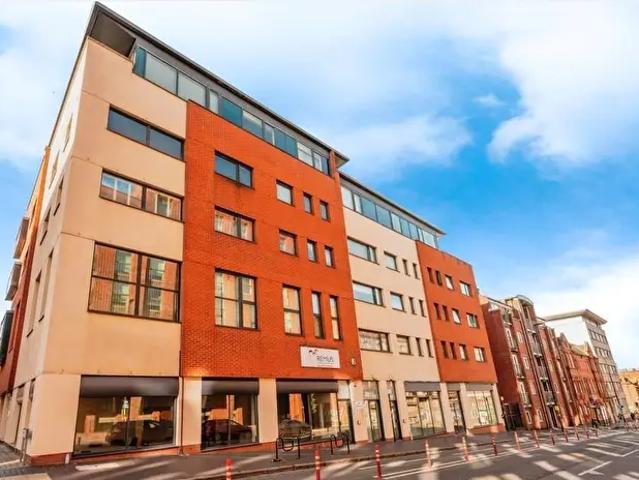 2 Bedroom Flat To Rent In Bradford Street, Birmingham, B12