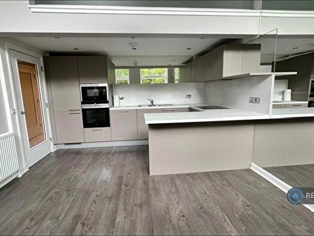 2 Bedroom Flat To Rent In Broomhill Avenue, Glasgow, G11
