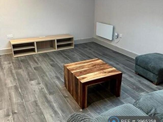 2 Bedroom Flat To Rent In Cube House, Stoke Mandeville, Aylesbury, HP22