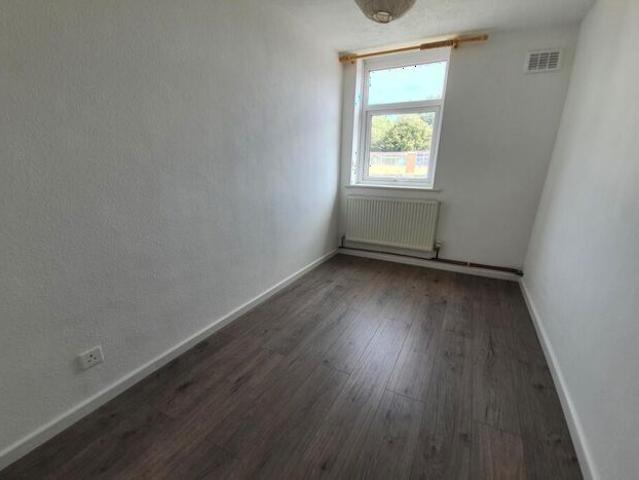 2 Bedroom Flat To Rent In Culworth Court, Coventry, CV6