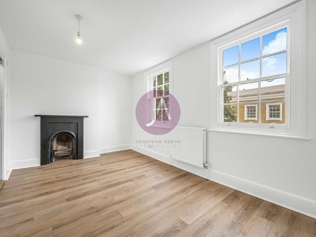 2 bedroom Flat to rent in Caledonian Road, Kings Cross, London, N1